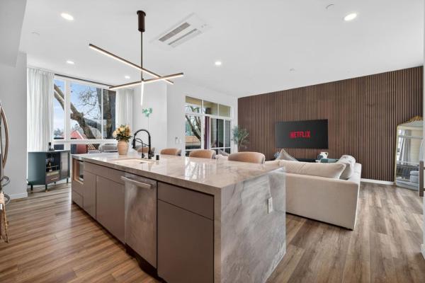 Capital City Loft - Modern 3bd Downtown Sacramento - Sacramento