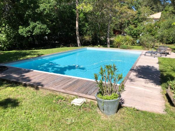 Studio Indépendant Dans Propriété Campagne Aixoise Terrasse Et Piscine Période Estivale - Vitrolles