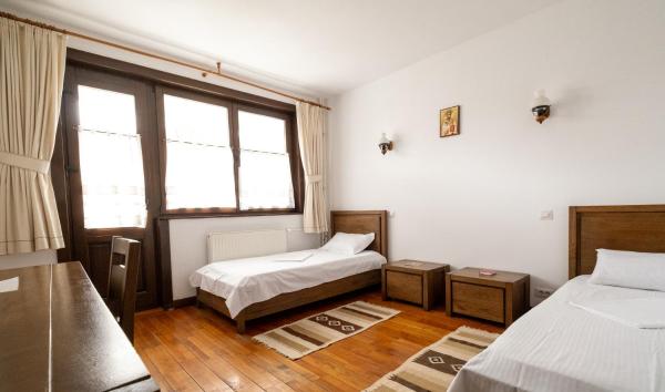 Casa De Oaspeți Sfântul Nicolae - Romania