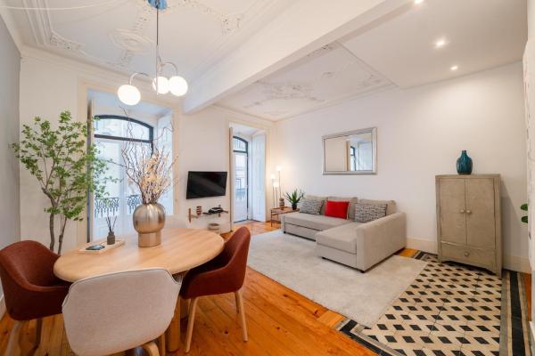 Beautiful Apartment In Bairro Alto-grémio - Lisboa