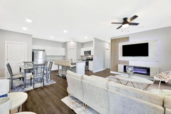 Luxe Haven Properties - Wichita