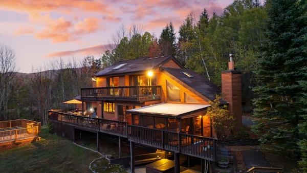 The Windham Mountain House By Avantstay - State of New York