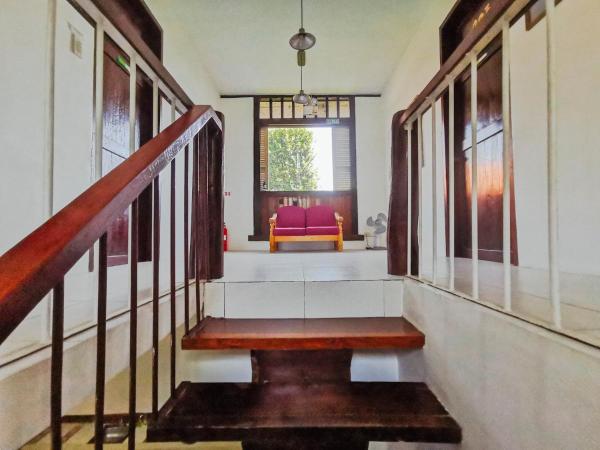 Ls Guesthouse Iloilo - Oton