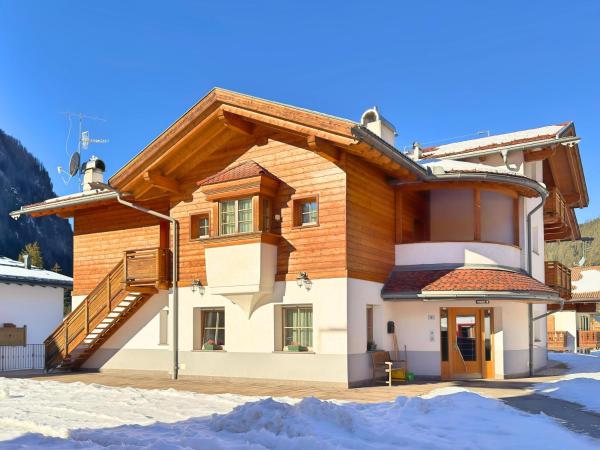 Cesa Dolomia Apartments - Canazei