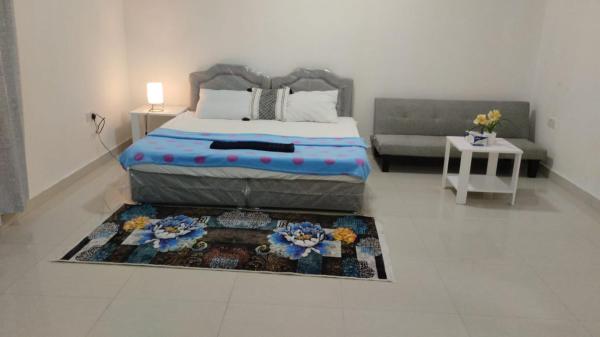 Relax Alsumoutower 2 - Muscat