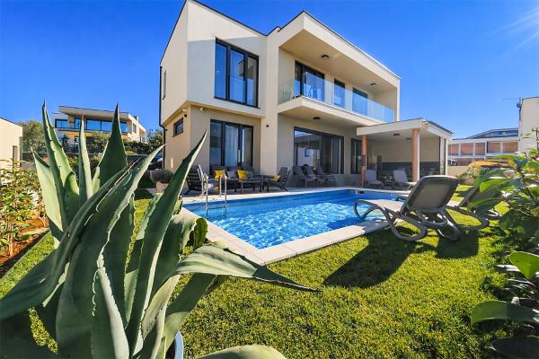 Villa Val 2417 - Pula