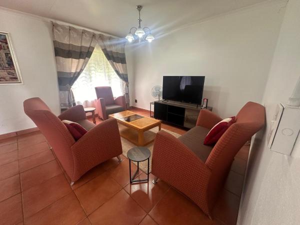 The Lake Villa 2 - Benoni