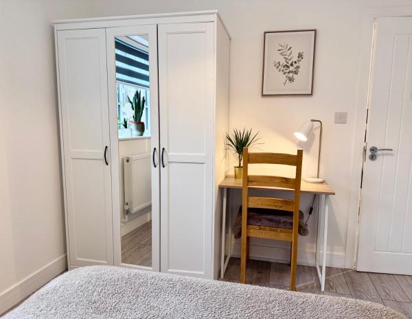 Spacious En-suite Private Double Bedroom - Buckinghamshire
