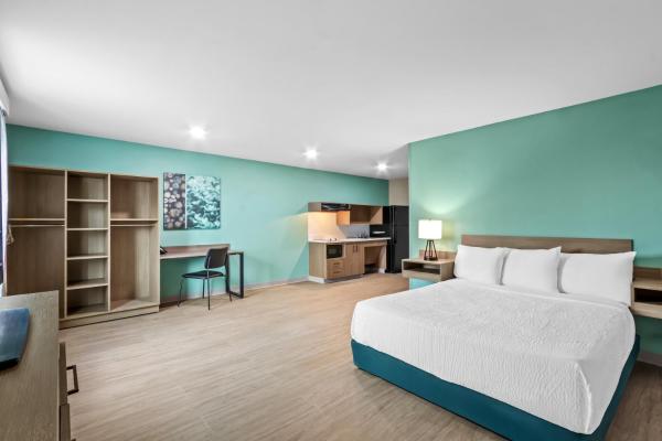 Echo Suites Extended Stay By Wyndham Phoenix-peoria/glendale - Peoria, AZ