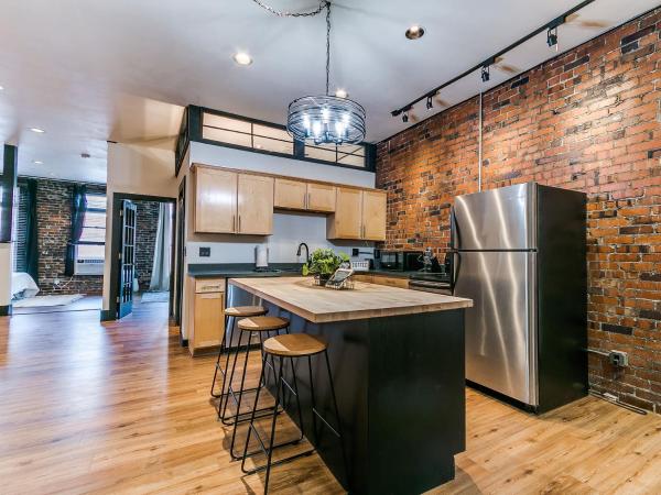 Cozy Stay At 229 Main St Perfect Ames Location - 艾姆斯