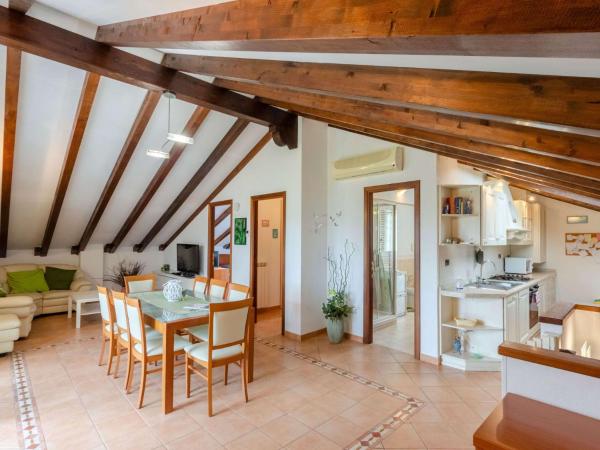 Apartment Ca Du Pescou Charmantes Dachgeschoss In San Massimo By Interhome - Rapallo