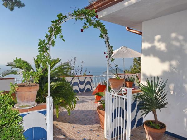 Apartment Villa Felice 2 In Castellabate By Interhome - Acciaroli