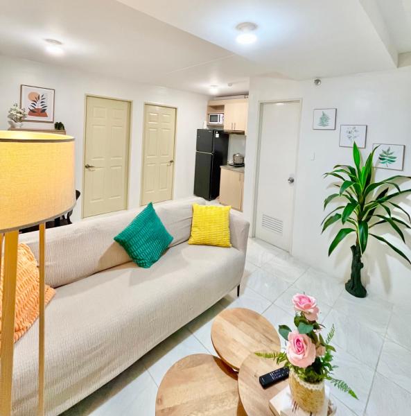 Cozy 2 Bedrooms Condo For Family & Group Stays With Netflix, Wifi & Board Games By Gerra Unit Clea - Cebu