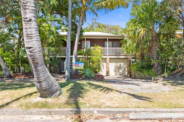 33 Cooloola Drive Rainbow Beach - Rainbow Beach