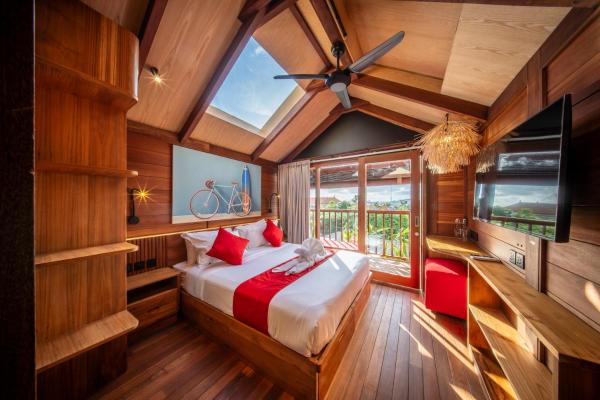 Sokkool Coliving And Coworking - Near Berawa Beach - Canggu