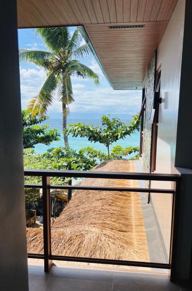 Seajour Beach Resort - Malabuyoc