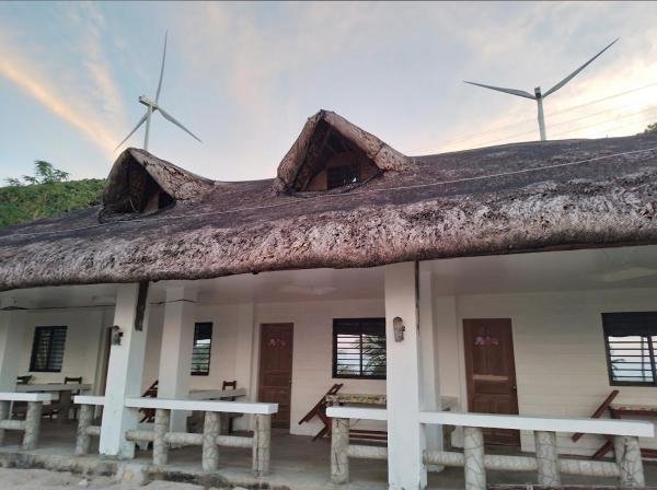 Buena Vistas Travellers Inn Hilside - Pagudpud