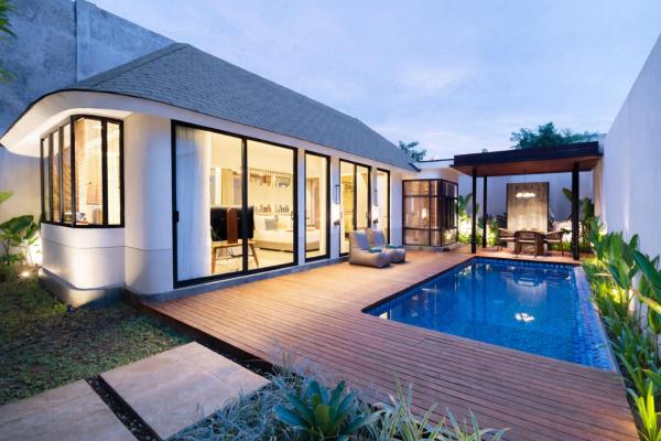 Javana Royal Villas - Kuta