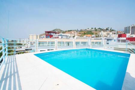 Madeira Sun - Funchal