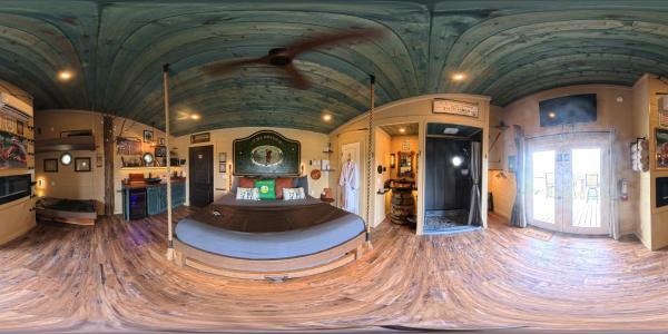 "The 19th Hole" Luxury Treehouse W Golf Views & Private 20ft Slide - 10 Miles From Dollywood - Sevierville, TN