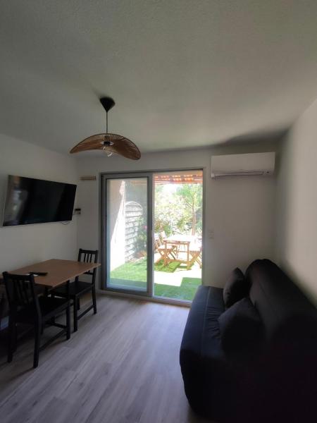 Appartement à Hyères Plage à Pied & Terrasse - Île de Porquerolles