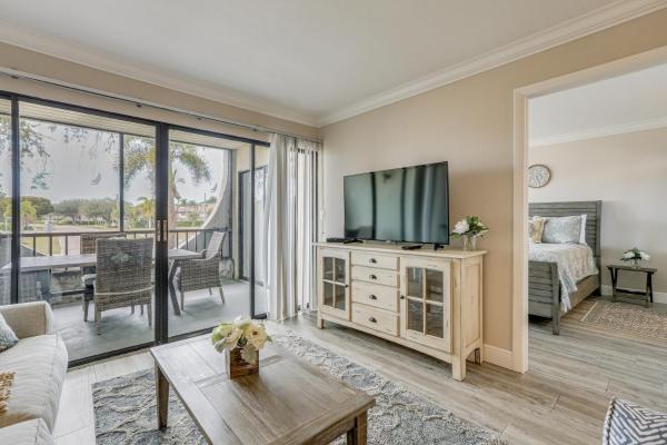 Pool, Docks! Angler Oasis 2 Mi To Tigertail Beach - Marco Island, FL