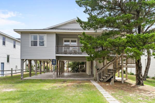 Hb190 Sunflower - Holden Beach, NC
