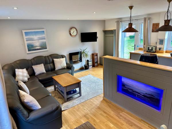 50 Trevithick Court, Tolroy Manor - Marazion