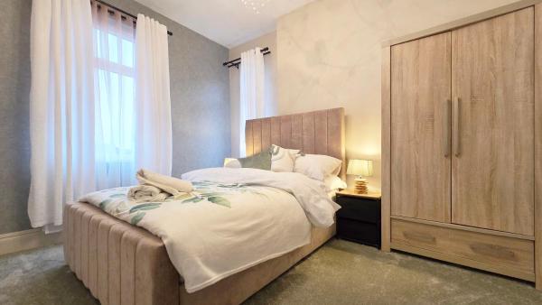 3 Bedroom Modern Newly Renovated House In Preston - University of Central Lancashire