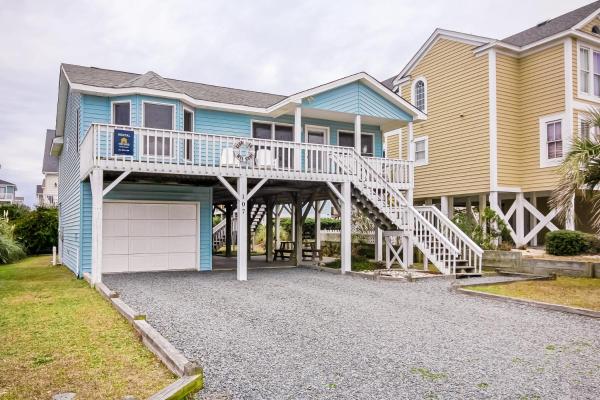Fantastic House With Wifi, Central Ac, And Private Washer/dryer - Steps To Beach - Holden Beach, NC