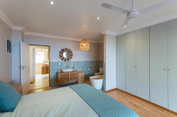 Siesta 29 - Dolphin Coast