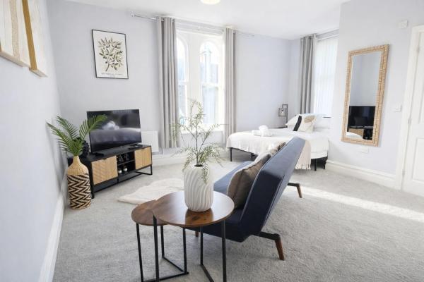 Beautiful Studio Flat, With Parking, Central Location - Halifax, Royaume-Uni