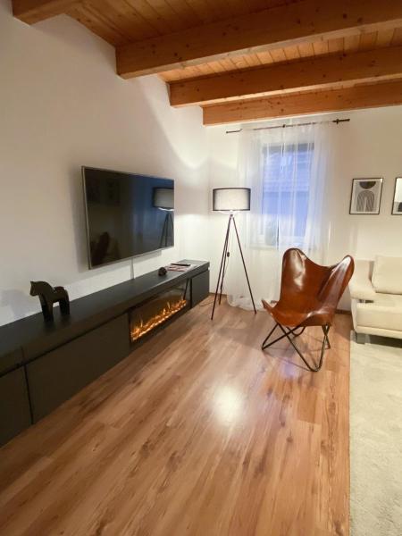 Weinquartier Grüne Villa 70 Qm Kamin Küche Parkplatz Turmzimmer - Freyburg (Unstrut)