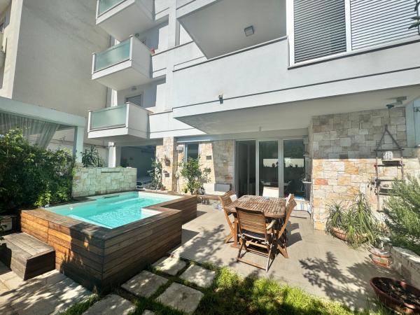 Cristina Home - Pulsano