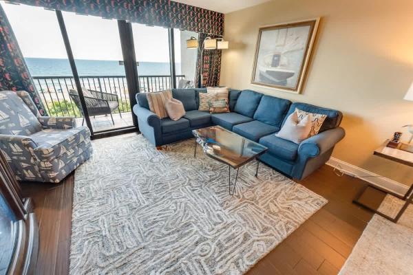 Myrtle Beach Stunning Condo W Ocean Views & Pools - Myrtle Beach, SC