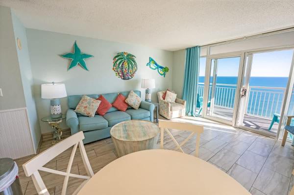 Amazing Bay Watch Condo With Nice Hot Tub & Pools - North Myrtle Beach, SC