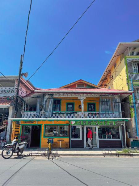 Calipso Bocas Town - Cozy Caribbean House In The Center - Panama