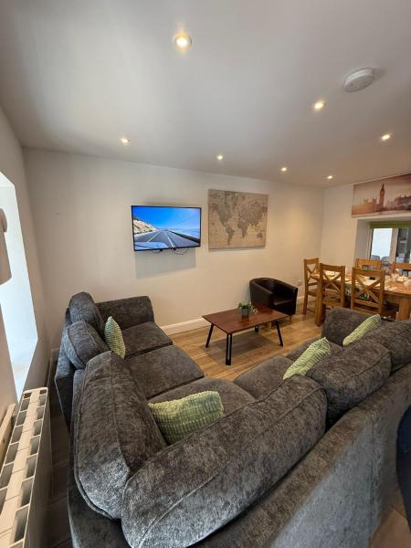 19 Eyre Square Lane Galway - Galway