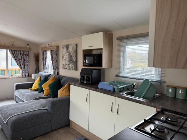Andreas Riverside Retreat At 7 Lakes Country Park - Lincolnshire