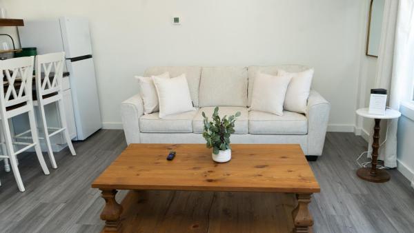 Peace Barn Getaway - Chattahoochee Bend State Park, Newnan