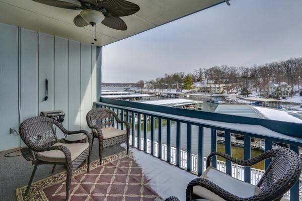 Resort Perks! Waterfront Lake Of The Ozarks Gem - United States