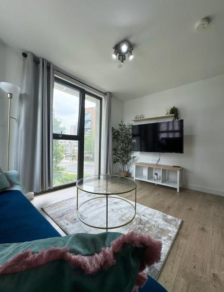 Luxury 2-bed Apartment Near Canary Wharf - Bromley
