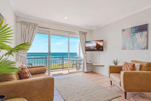10t Beachfront Apartments - Lennox Head