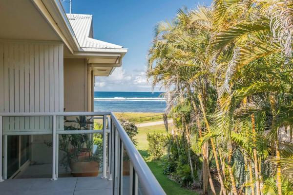 Bombora - Lennox Head