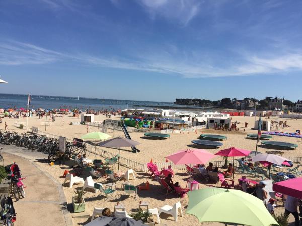 Appartement Bord De Mer Avec Jardin Et Terrasse - Le Pouliguen - Fr-1-843-54 - Le Pouliguen