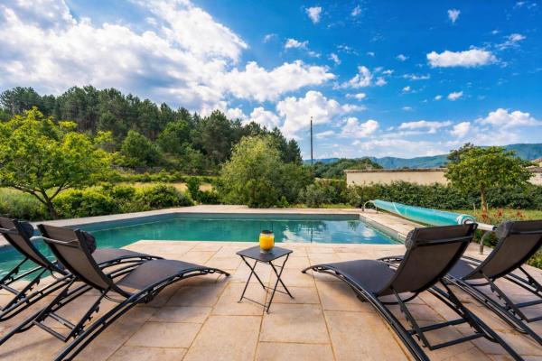 House With Pizza Oven Near Chassezac - Les Vans