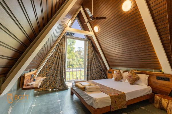 Mountain Woods Farmstay, Khopoli Pure Veg - Khopoli