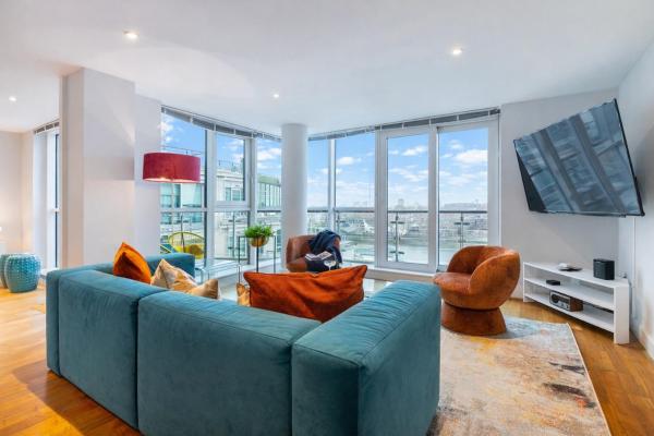 Best Thames Views In Town! Large Luxxe Nomad Design Family Homes المساحة والأناقة تلتقي مع الراحة العربية - London