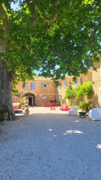 Domaine Du Grand Platane - Pont-Saint-Esprit