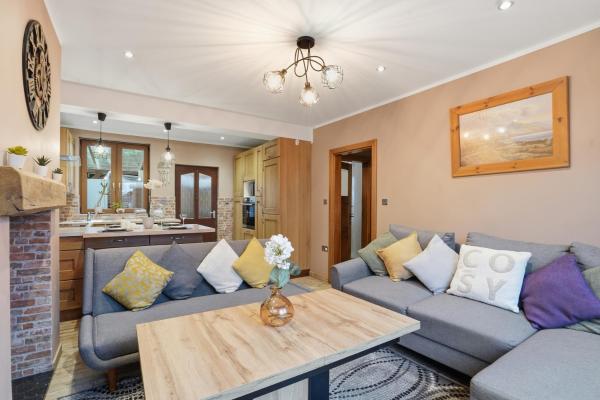 Beautiful 3 Bedroom In Birmingham - Staffordshire